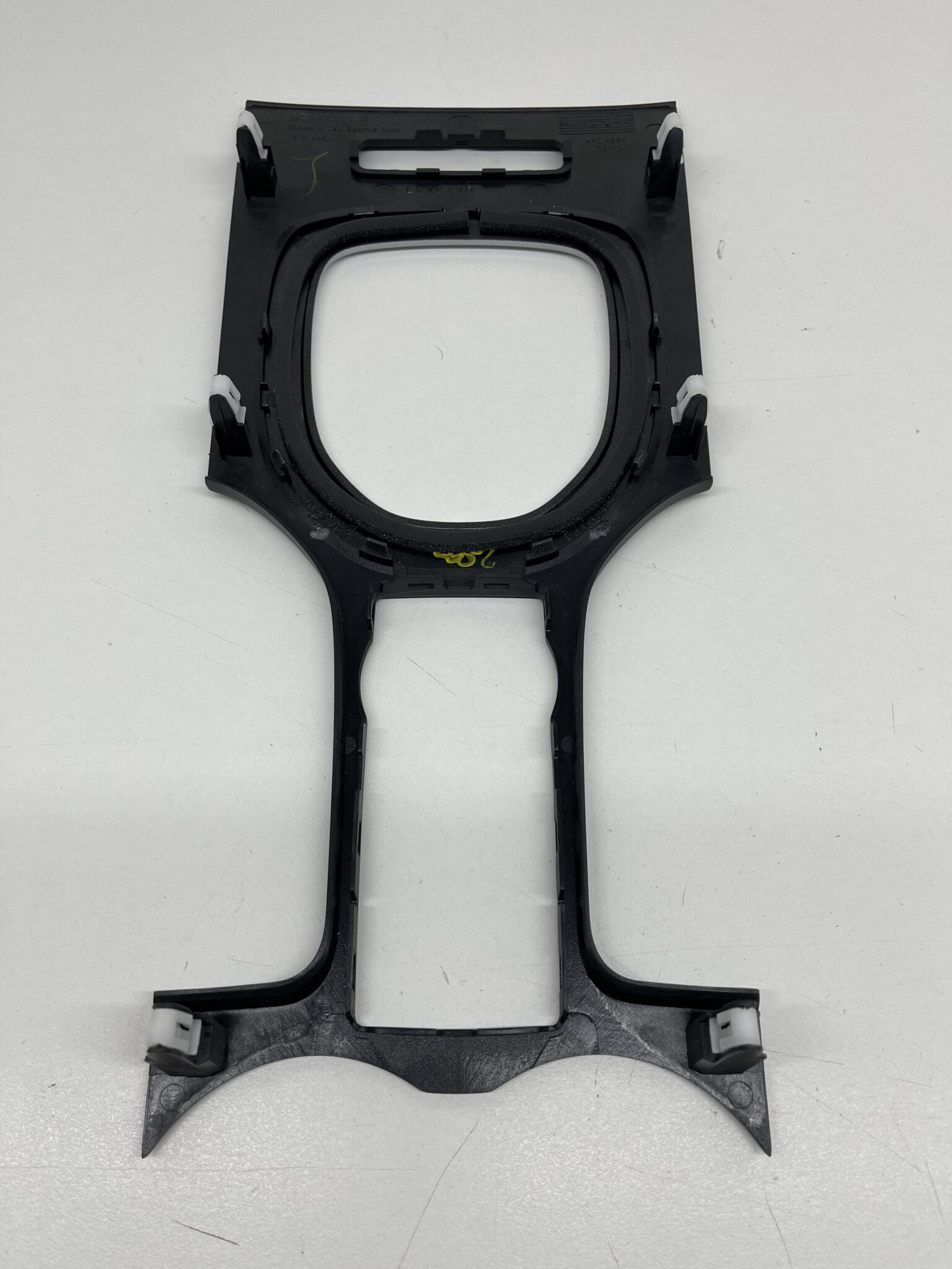 VE Series 1 SV6-SS-SSV Black Automatic Gear Surround Trim